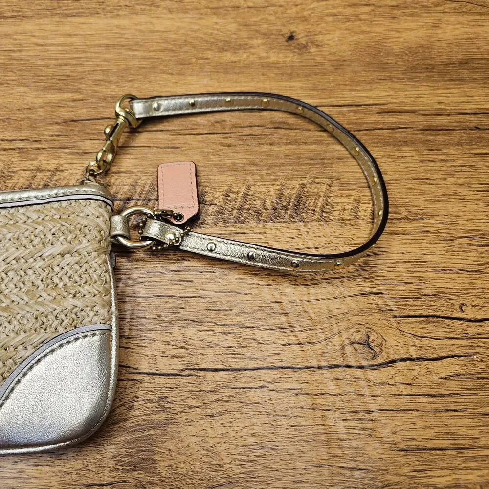 Coach | Bags | Coach Hamptons Straw Floral Wristlet Ivory Pink Flower ...
